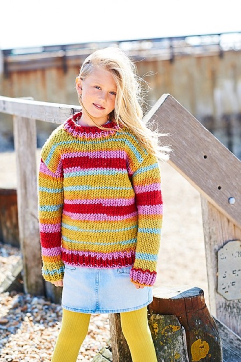 Stylecraft Merry Go Round XL Super Chunky Pattern - 9963 Sweaters ...